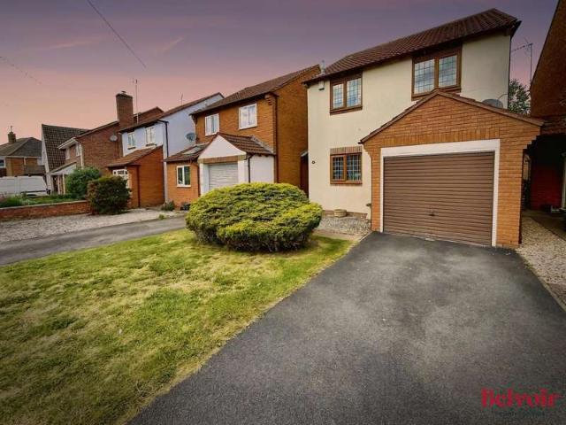 3 Bedroom Detached House
