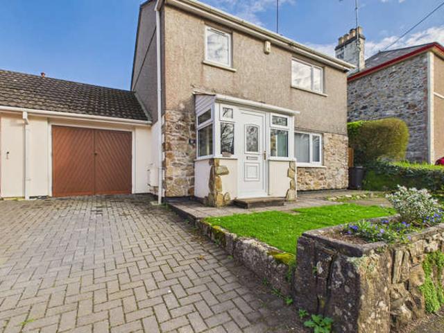 3 Bedroom Detached House