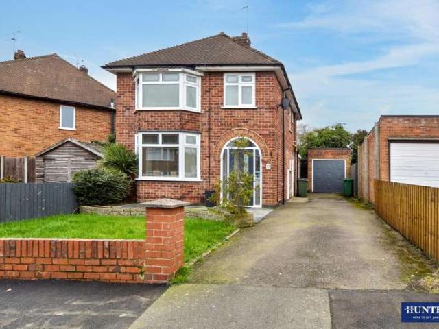 3 Bedroom Detached House