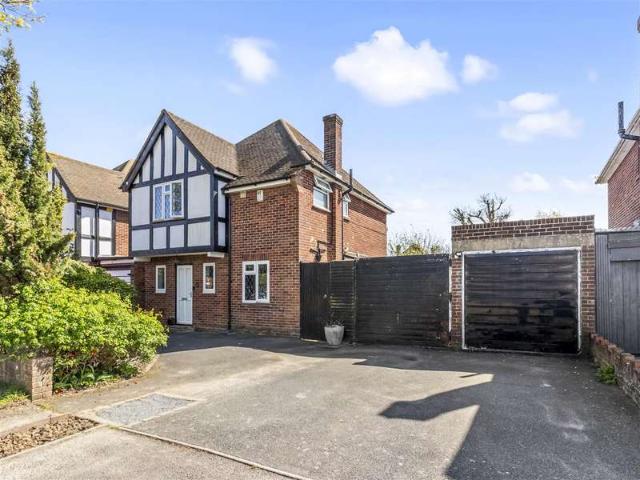 3 Bedroom Detached House