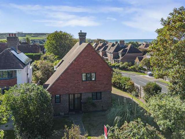 3 Bedroom Detached House