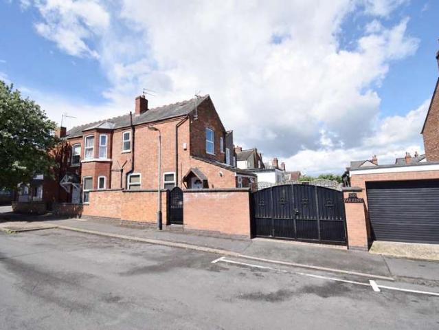 3 Bedroom Detached House