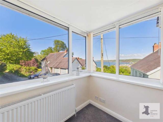 3 Bedroom Detached House