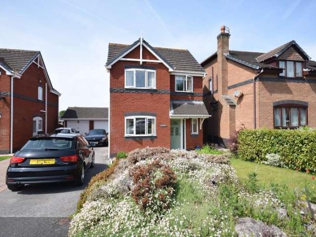 3 Bedroom Detached House
