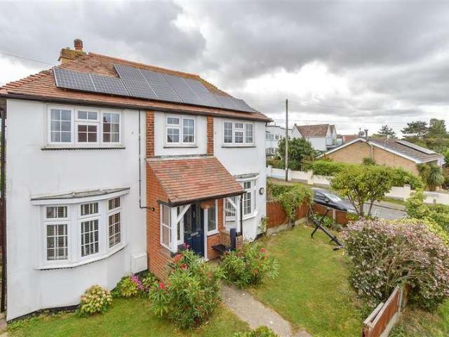 3 Bedroom Detached House