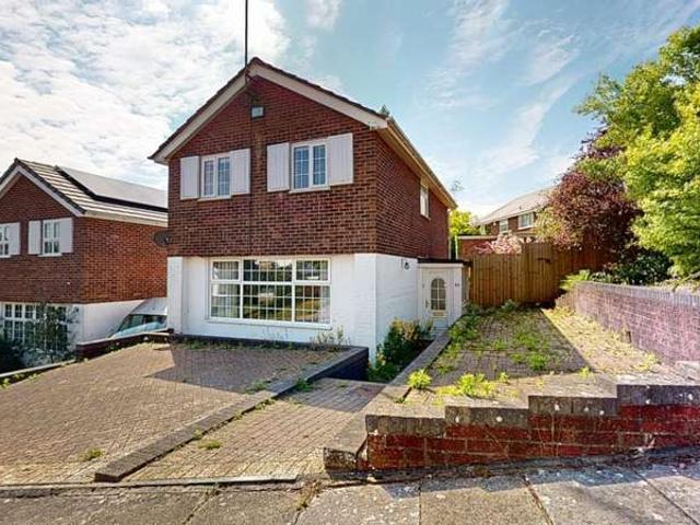 3 Bedroom Detached House