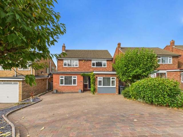 3 Bedroom Detached House