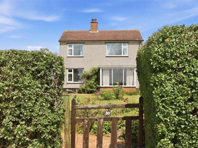 3 Bedroom Detached House