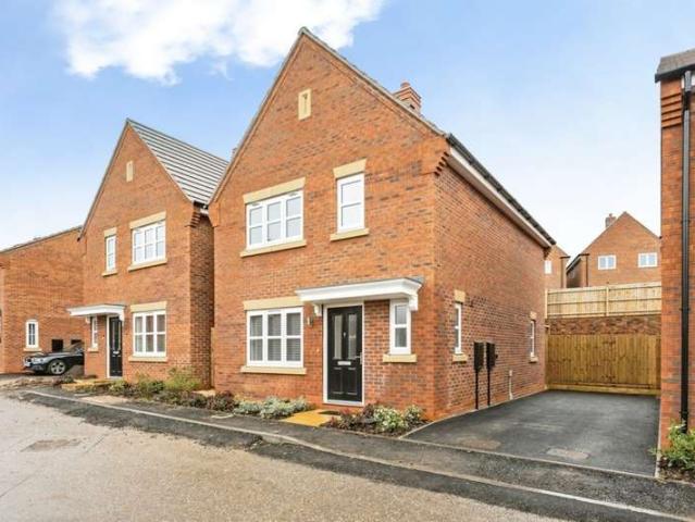 3 Bedroom Detached House