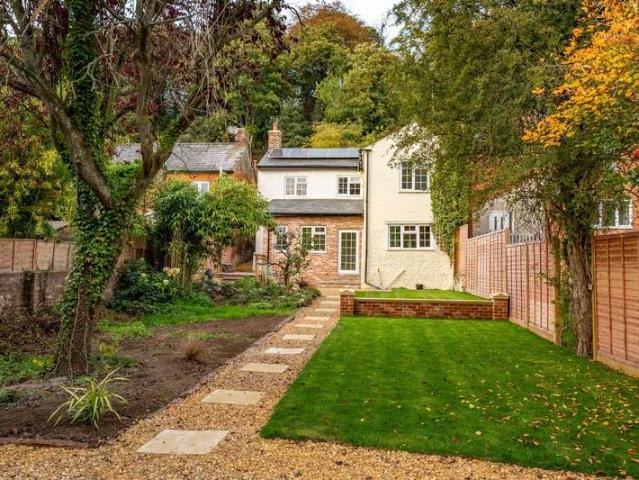 3 Bedroom Detached House