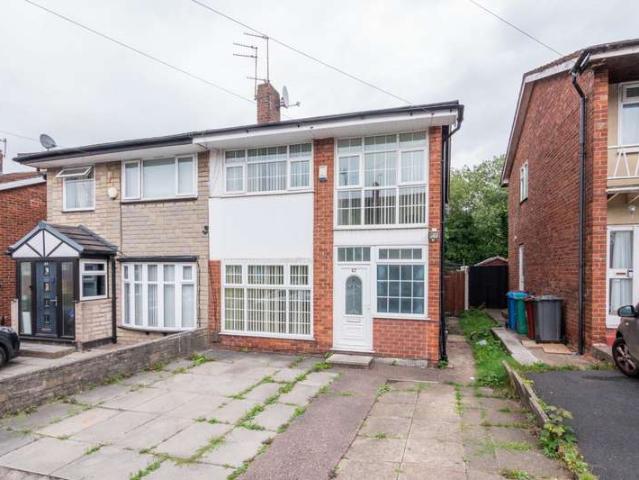 3 Bedroom Detached House