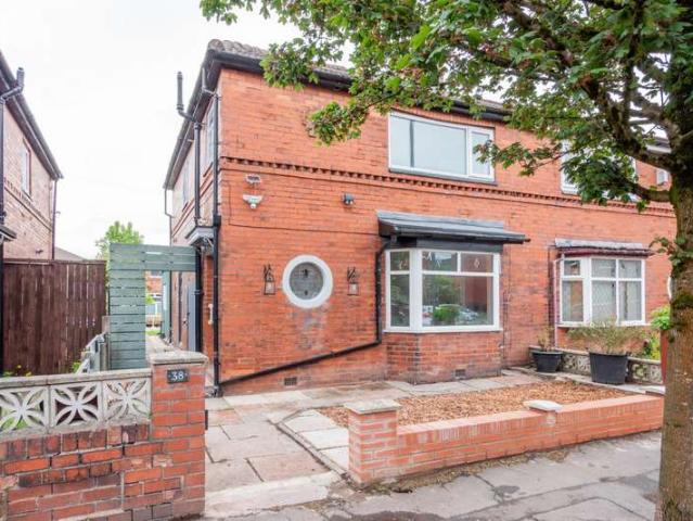 3 Bedroom Detached House
