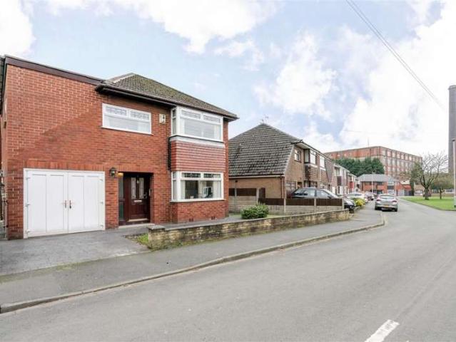 3 Bedroom Detached House