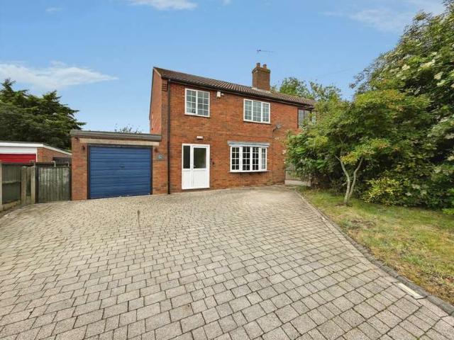 3 Bedroom Detached House