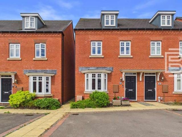 3 Bedroom Detached House