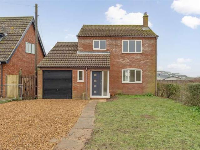 3 Bedroom Detached House
