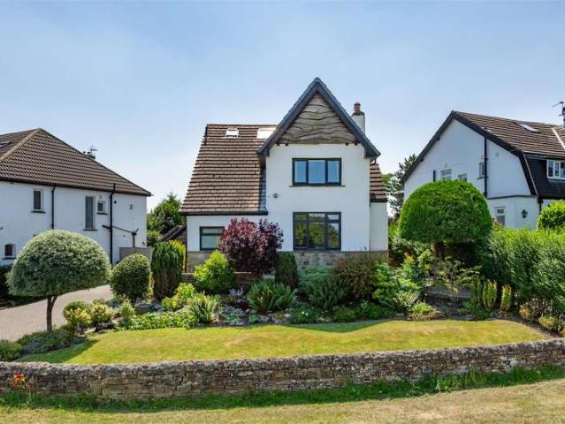 3 Bedroom Detached House