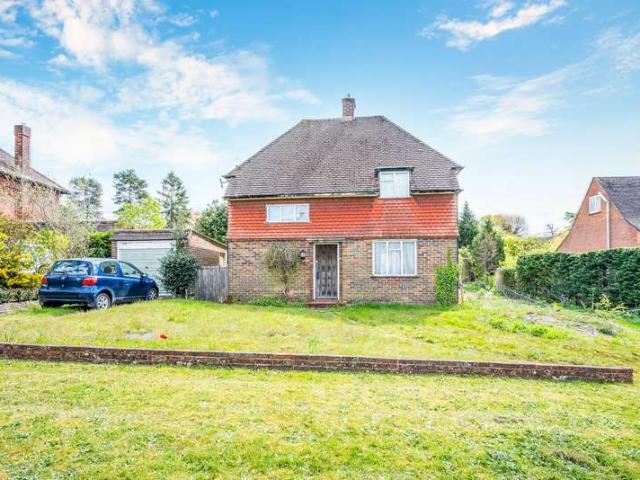 3 Bedroom Detached House