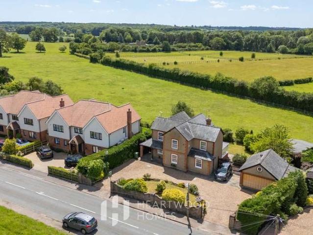 3 Bedroom Detached House
