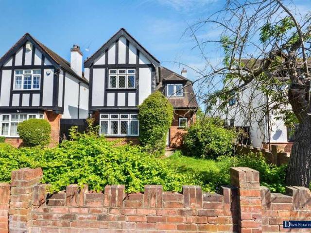 3 Bedroom Detached House