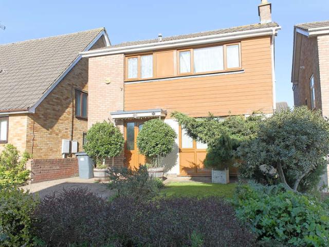 3 Bedroom Detached House