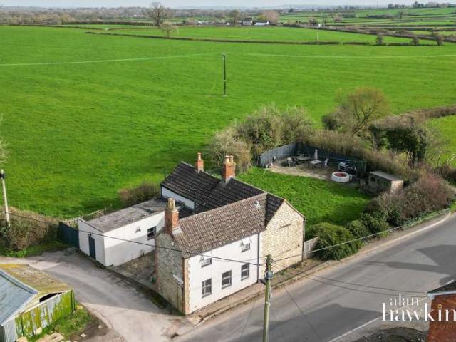 3 Bedroom Detached House