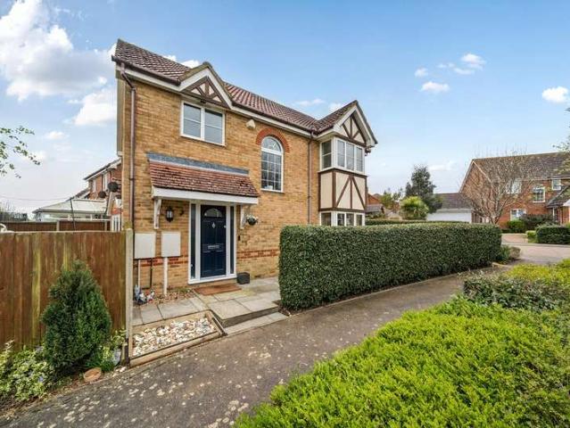 3 Bedroom Detached House