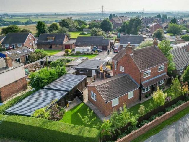 3 Bedroom Detached House