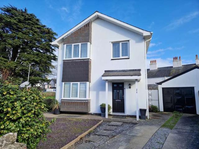 3 Bedroom Detached House