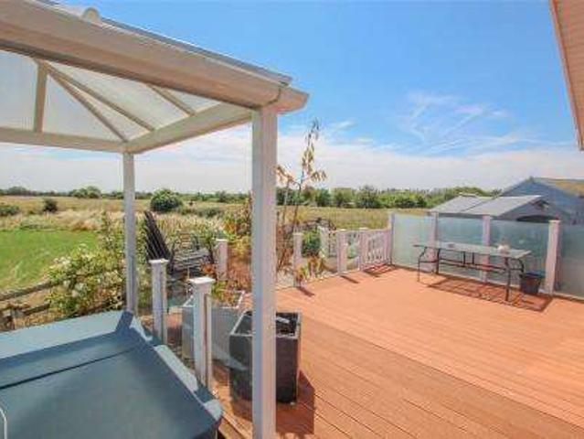 3 Bedroom Detached House
