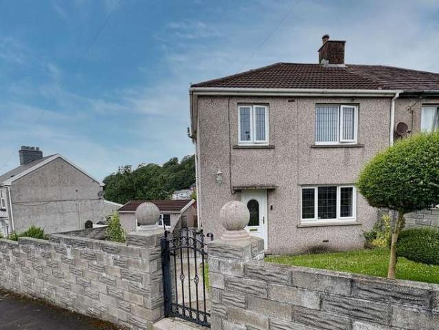 3 Bedroom Detached House