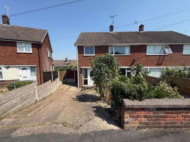 3 Bedroom Detached House
