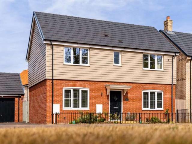 3 Bedroom Detached House