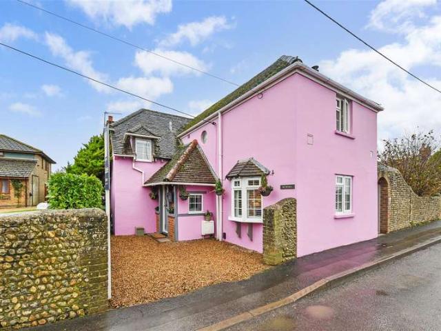 3 Bedroom Detached House