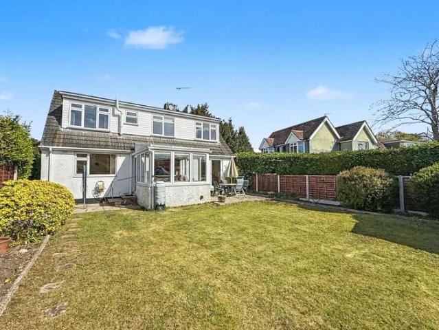 3 Bedroom Detached House