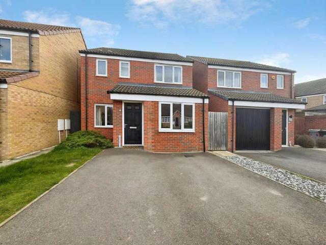 3 Bedroom Detached House