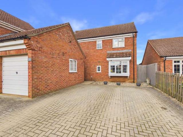 3 Bedroom Detached House