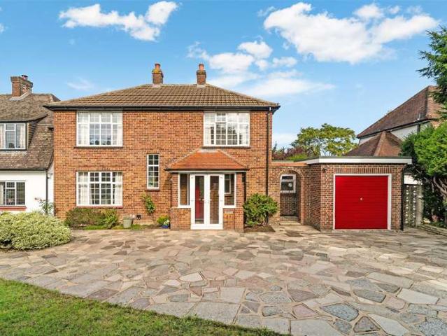 3 Bedroom Detached House