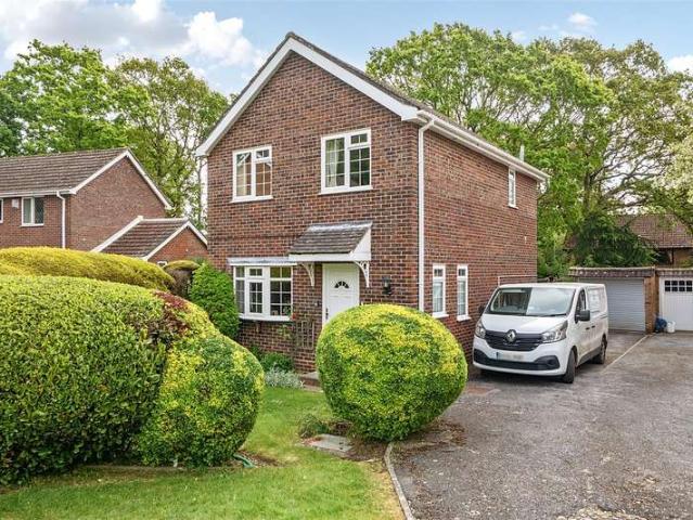 3 Bedroom Detached House