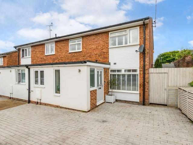 3 Bedroom Detached House