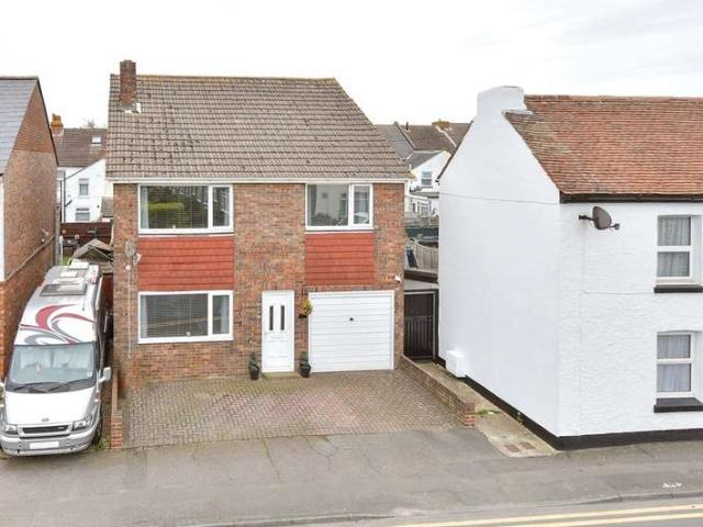 3 Bedroom Detached House