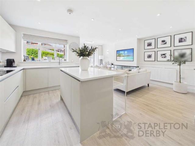 3 Bedroom Detached House
