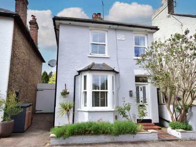 3 Bedroom Detached House