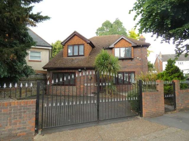 3 Bedroom Detached House