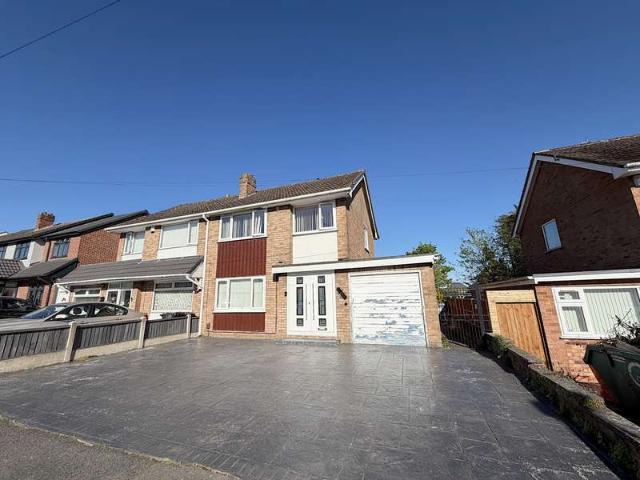 3 Bedroom Detached House