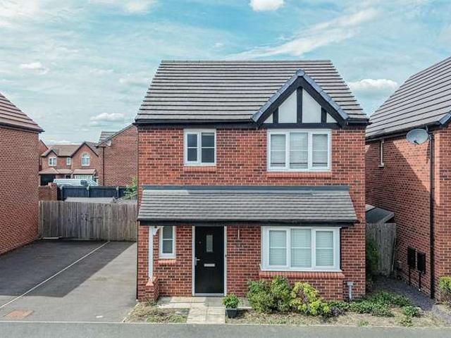 3 Bedroom Detached House