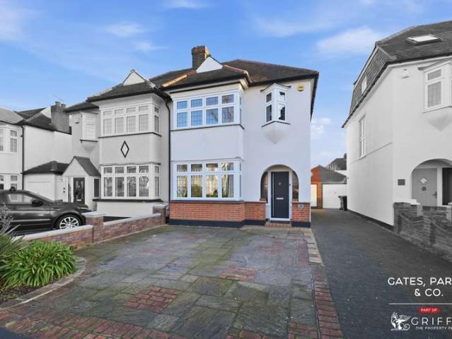 3 Bedroom Detached House