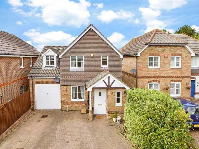 3 Bedroom Detached House