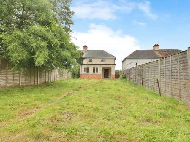 3 Bedroom Detached House