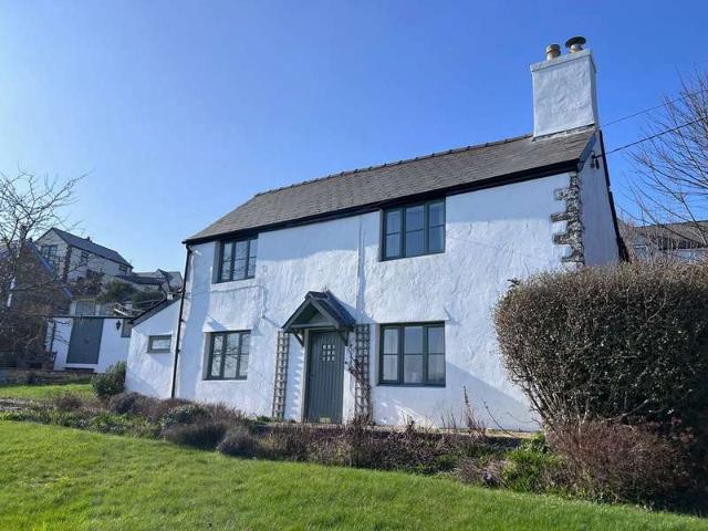 3 Bedroom Detached House